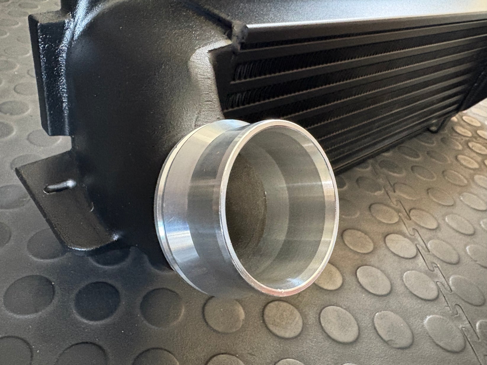 N55/N20/N47/N57 F Series Upgraded Intercooler – Raza Automotive